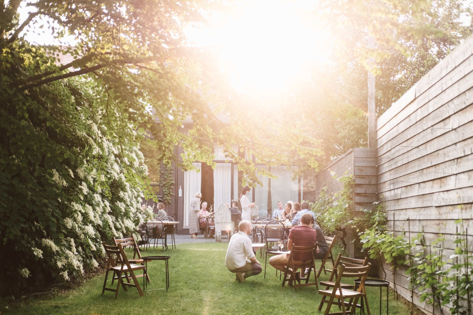 Wijn degusteren in het ouderlijk huis van Margiela | Visit Genk